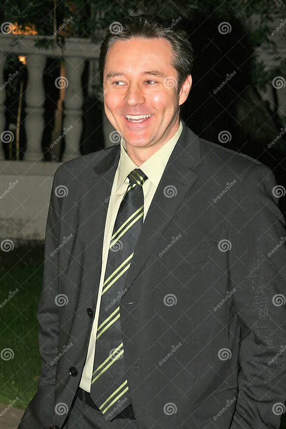 Currie Graham foto editorial. Imagen de abrigo, azul - 35519336