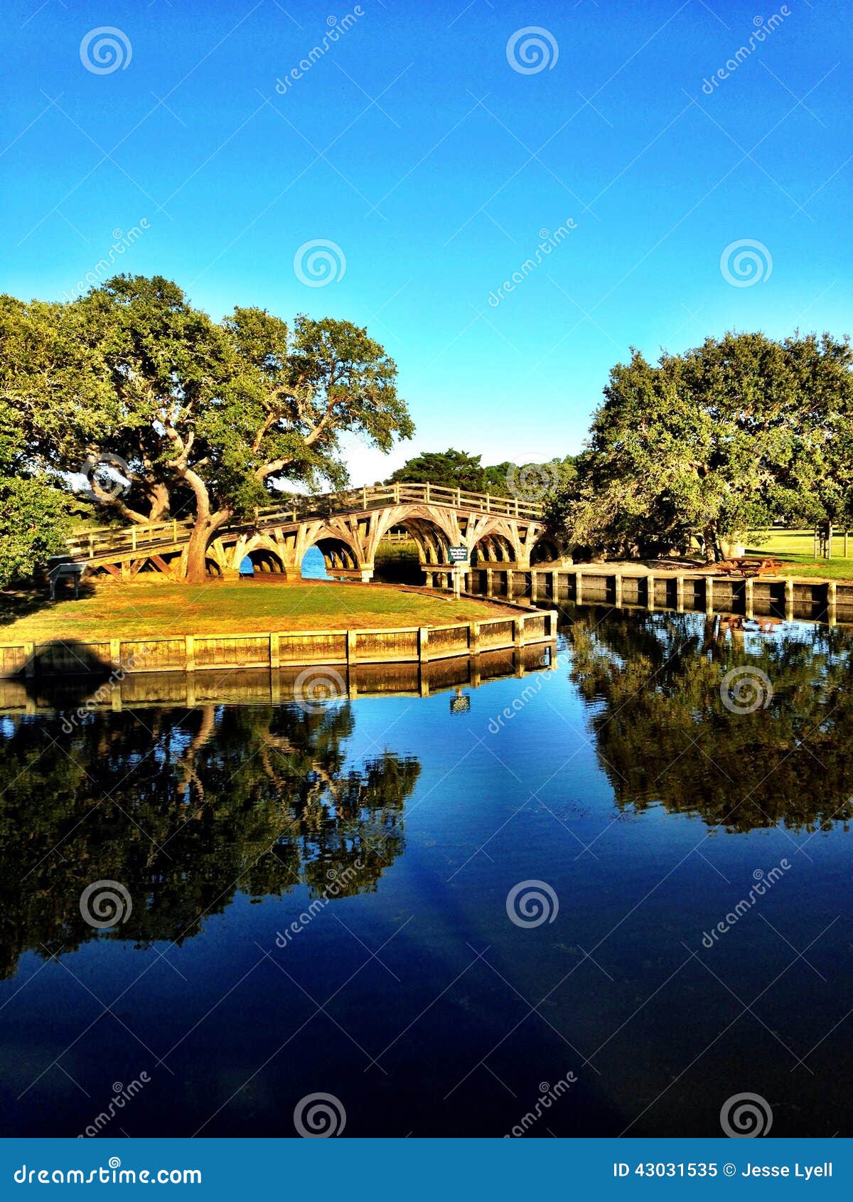 Currituck bridge stock image. Image of bridge, beautiful - 43031535