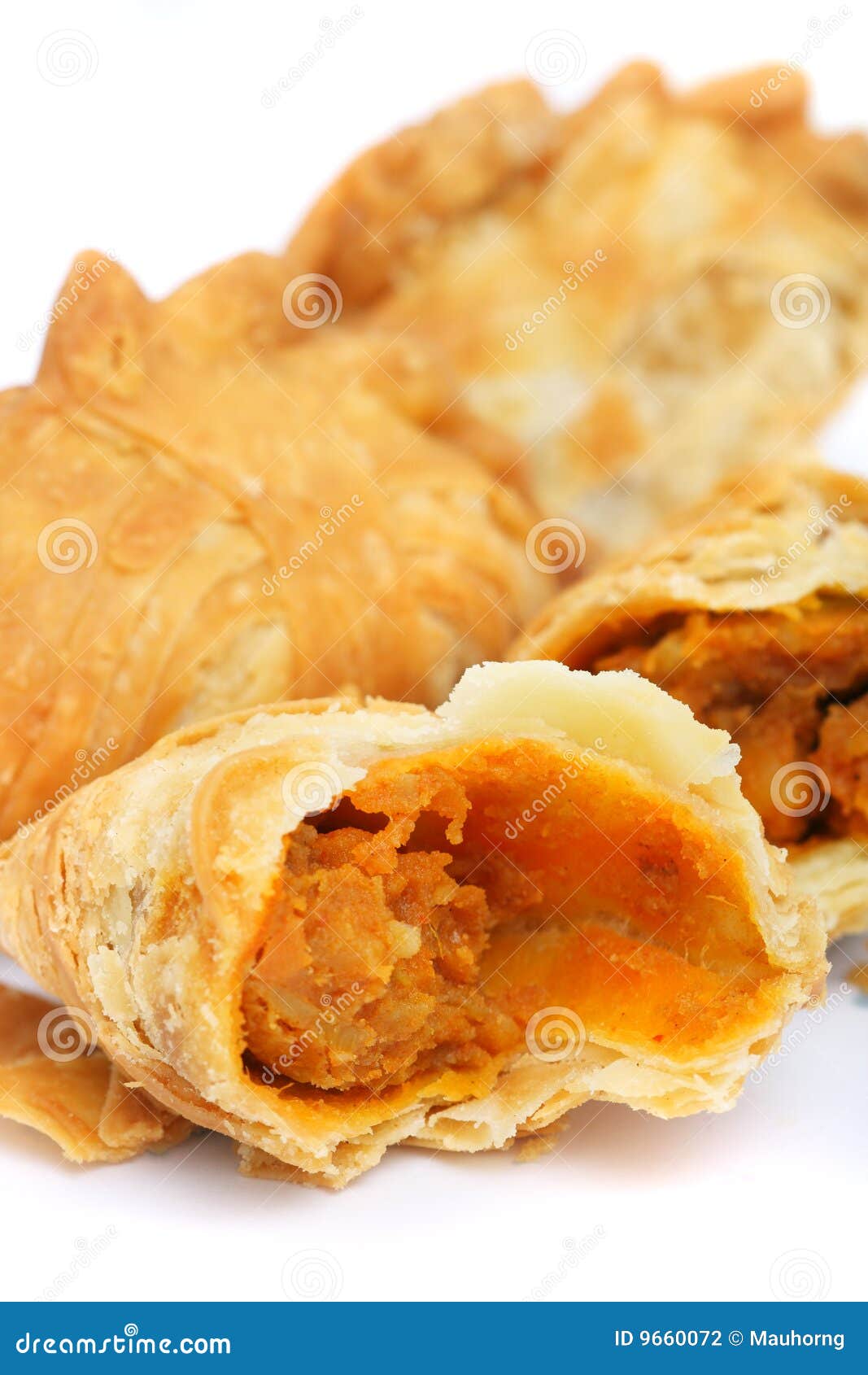 529 Curry Puff Isolated White Background Photos - Free & Royalty-Free ...