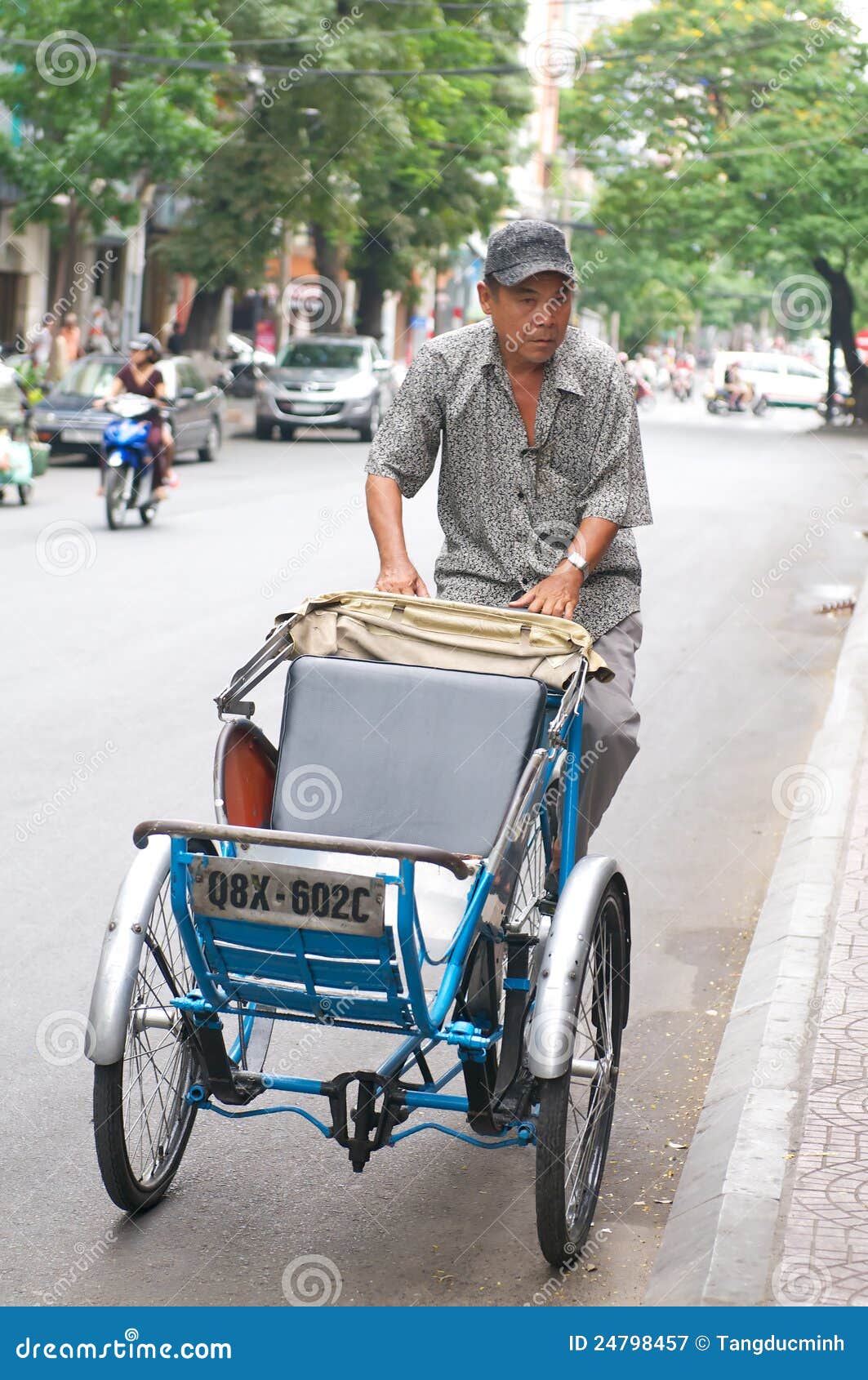 Curseur De Pousse-pousse Au Vietnam Photographie éditorial - Image du ...