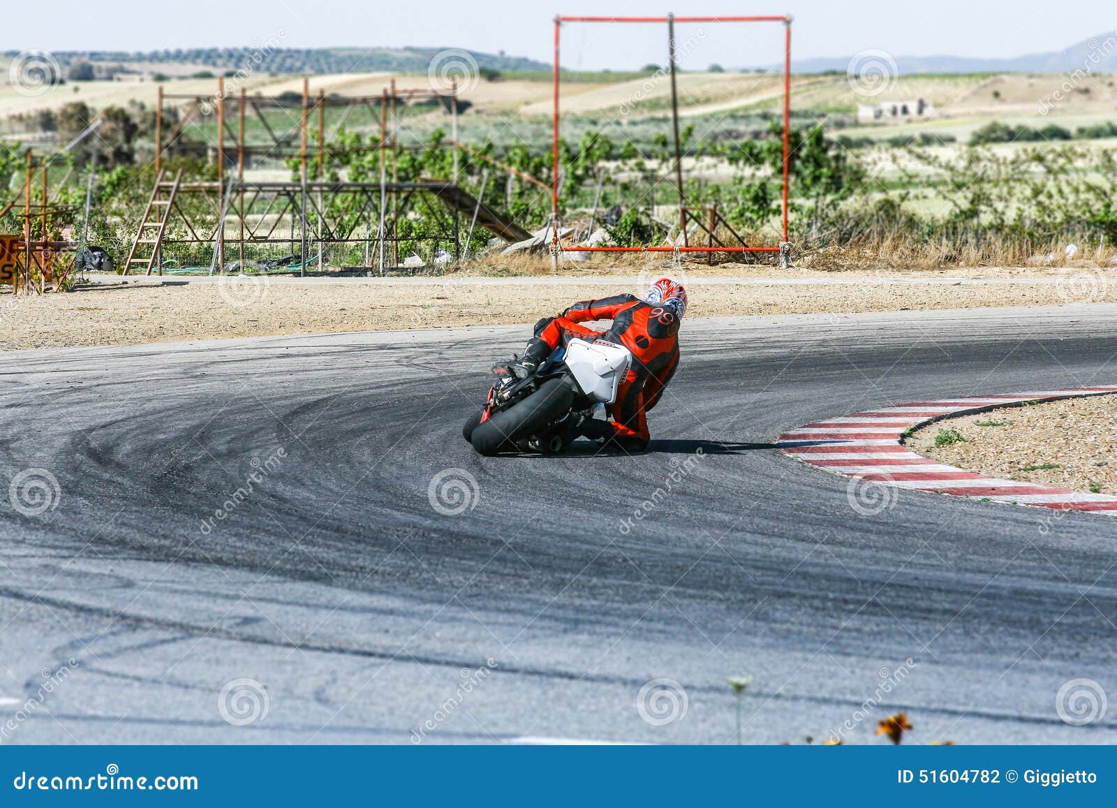 Curve fast right editorial photography. Image of curves - 51604782