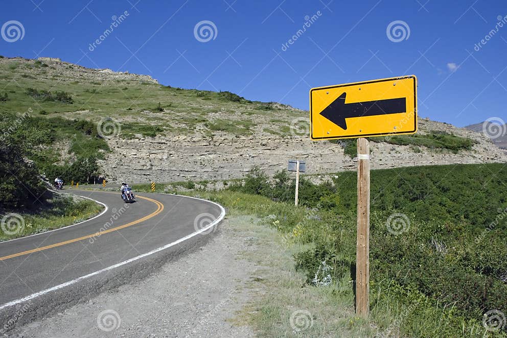 Curve in Mountains stock photo. Image of blur, transportation - 3919112