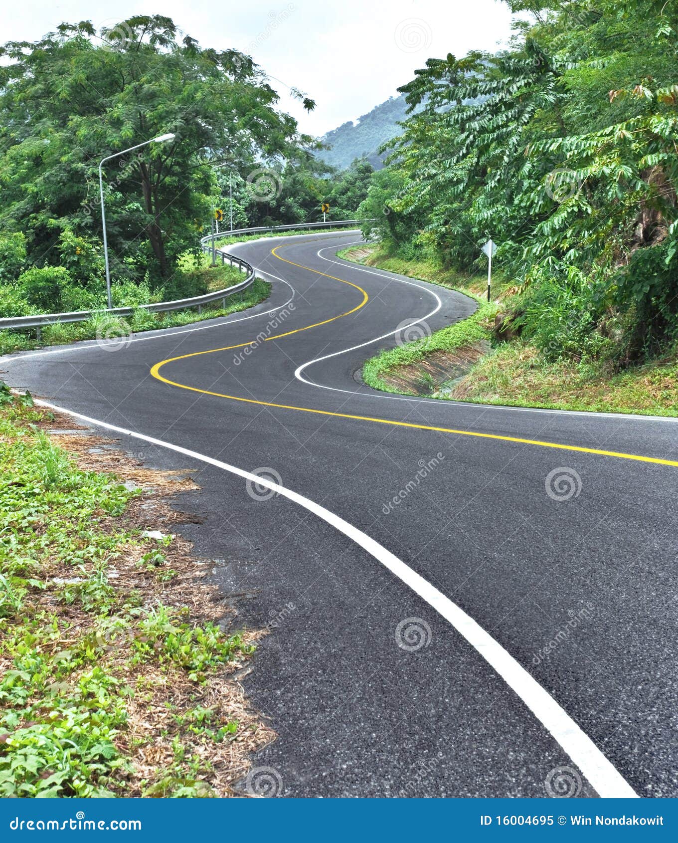 Curve road on mountain stock image. Image of mountain - 16004695