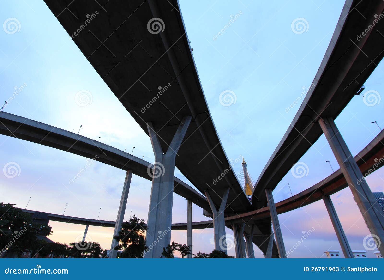 The Curve of Suspension Bridge Stock Image - Image of flow, highway ...