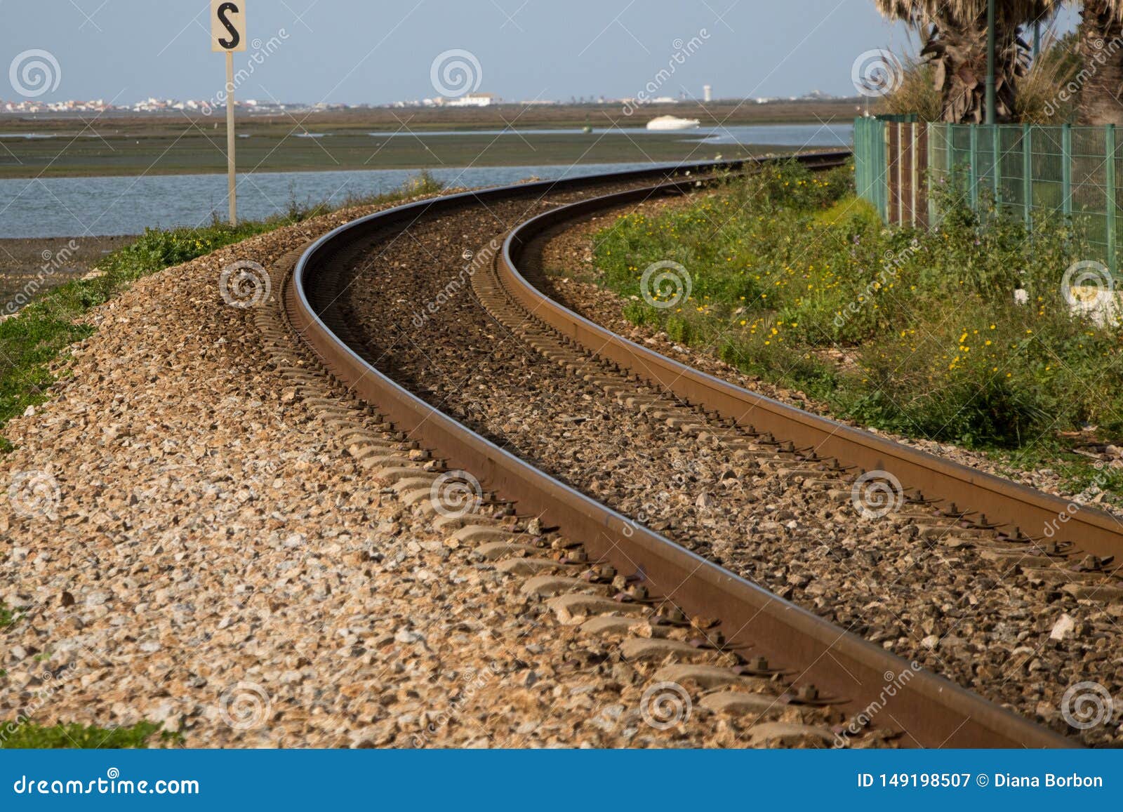 Curve train rail stock image. Image of motion, middle - 149198507