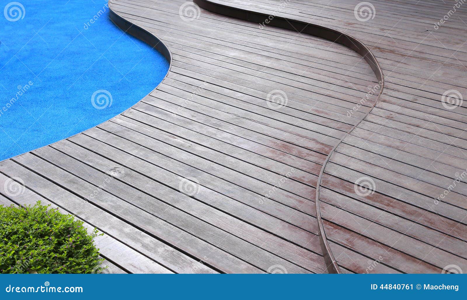 Curve wood pallet stock image. Image of pallets, wooden - 44840761