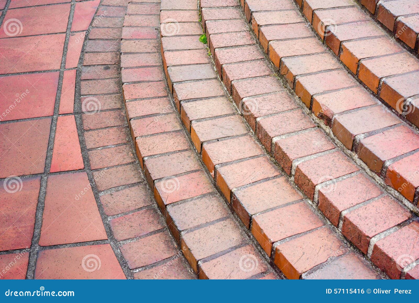 Curved Brick Walkway Tutorial