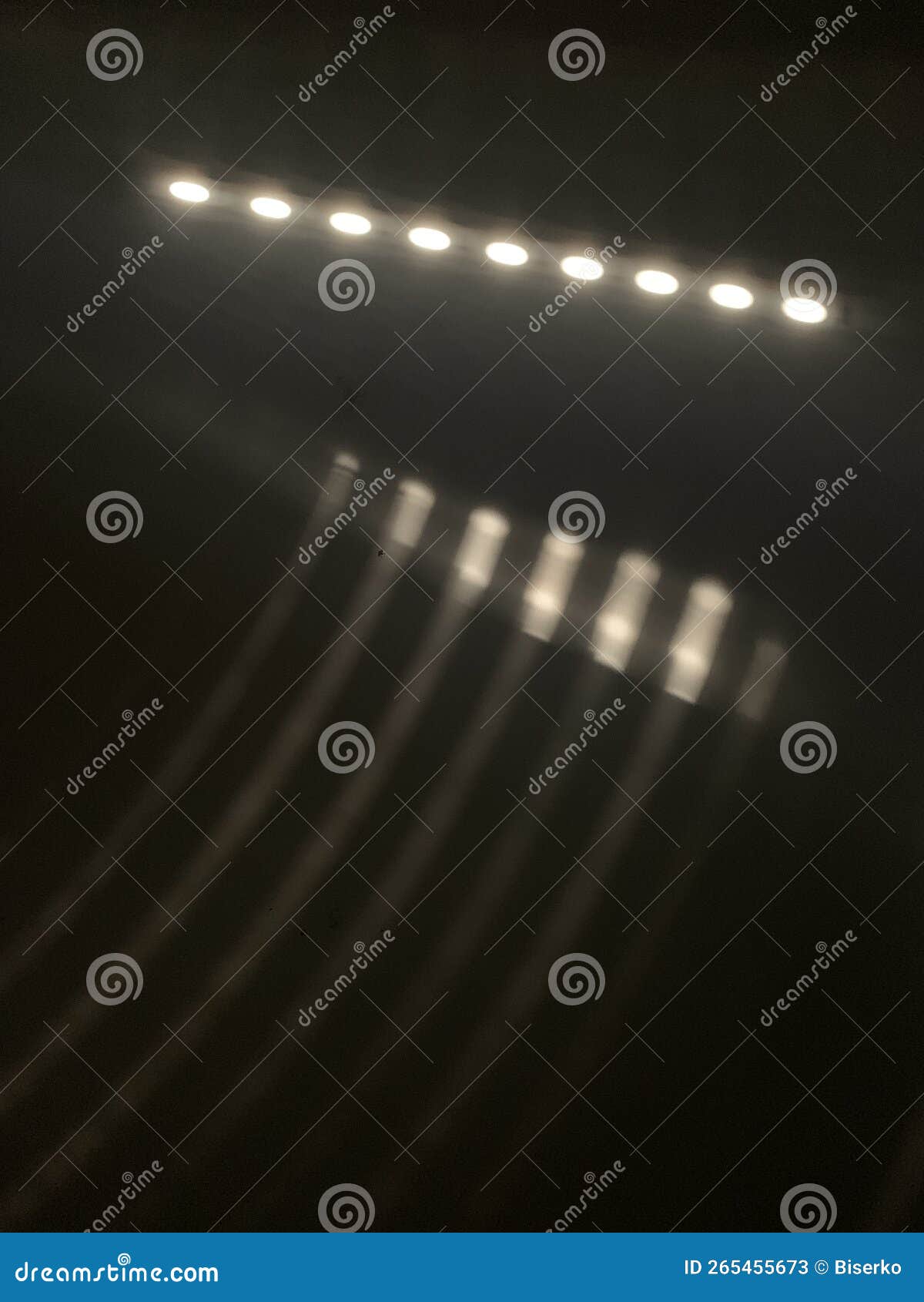 Curved rays of the light stock image. Image of dark - 265455673