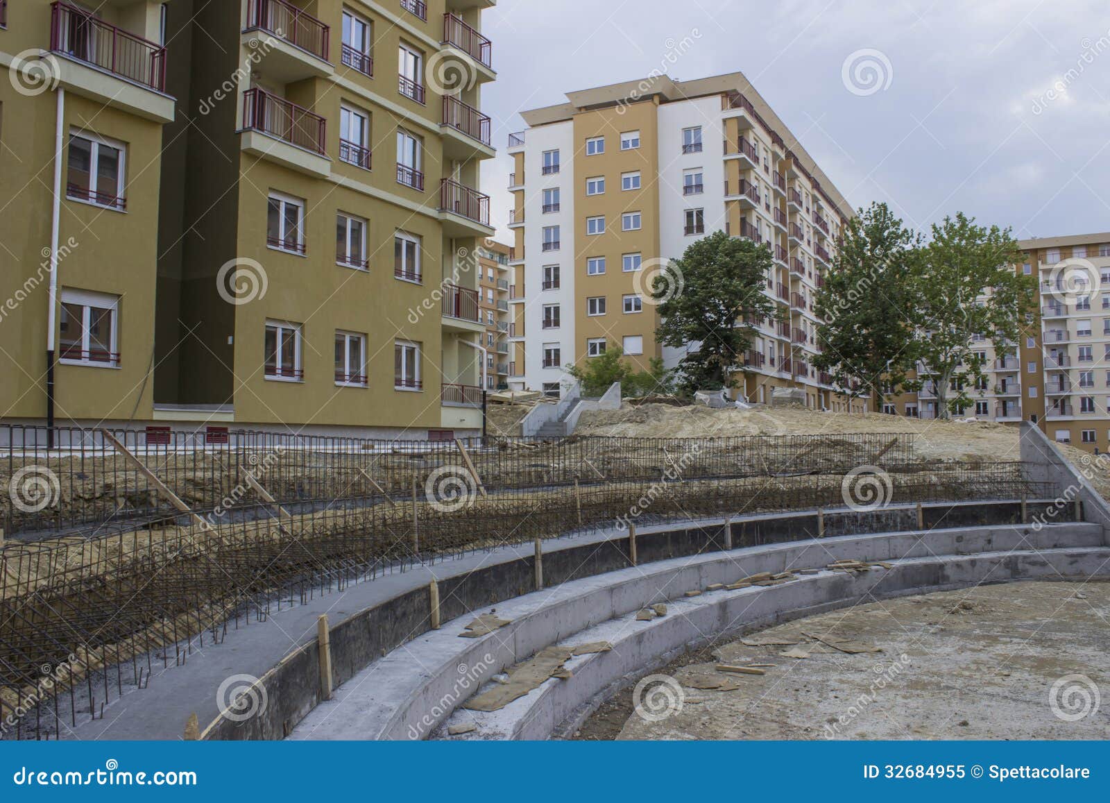 Curved Retaining Concrete Wall 3 Stock Image - Image of outside, custom ...