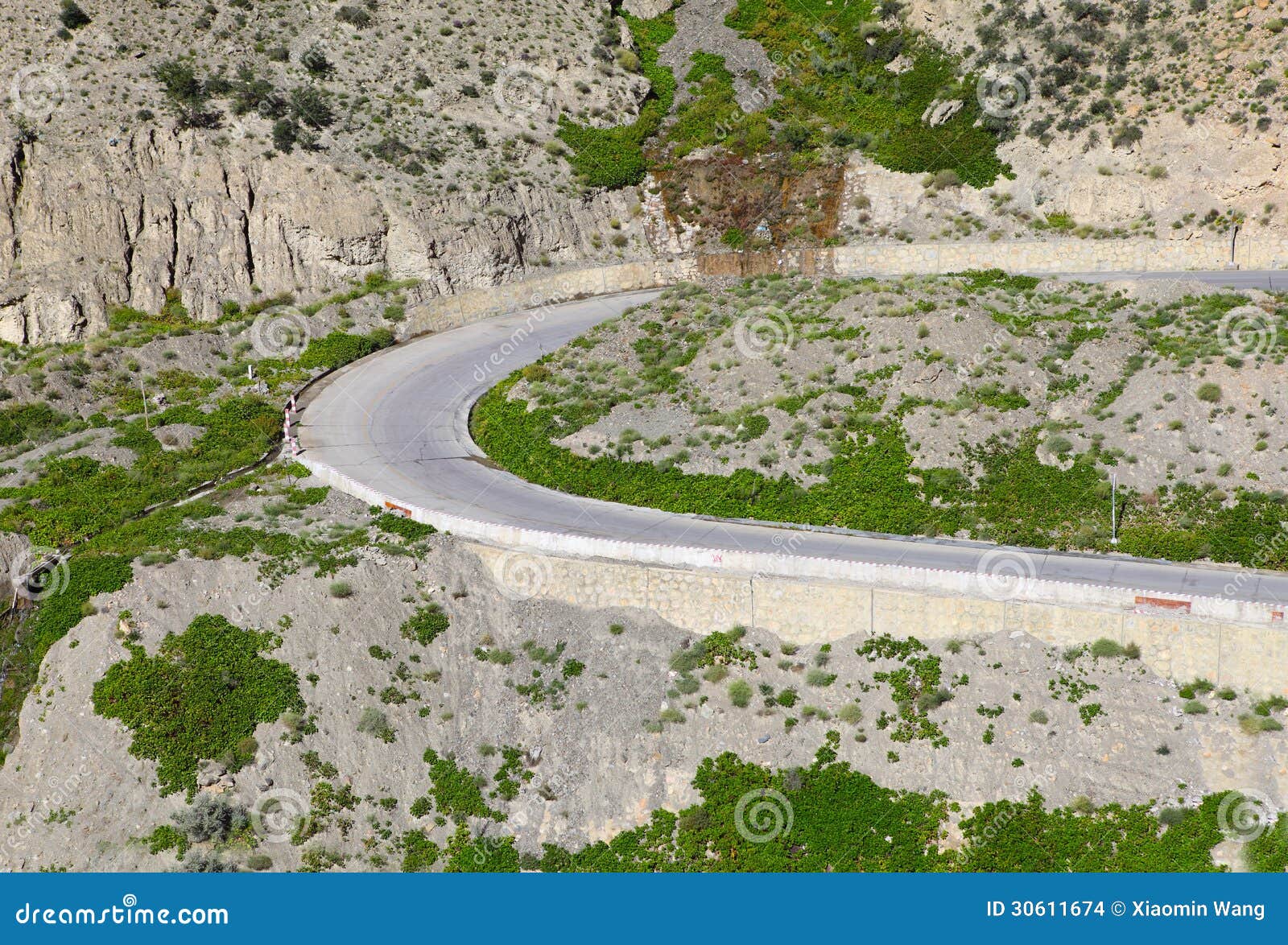 Curved road stock photo. Image of horizon, rural, prairie - 30611674
