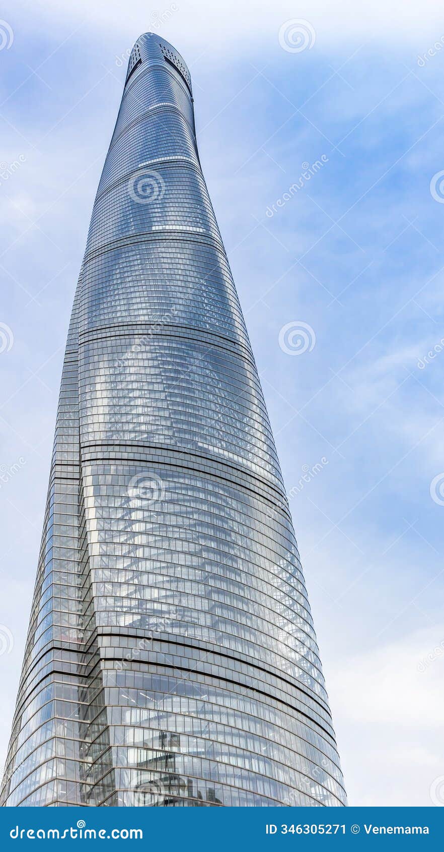 Curved Shape of the Shanghai Tower Skyscraper in Shanghai Stock Image ...