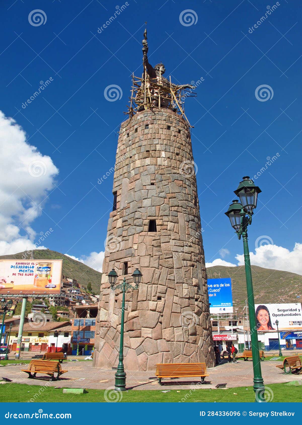 Cusco, Peru - 03 May 2011: the Art in Cusco, Peru Editorial Photo ...