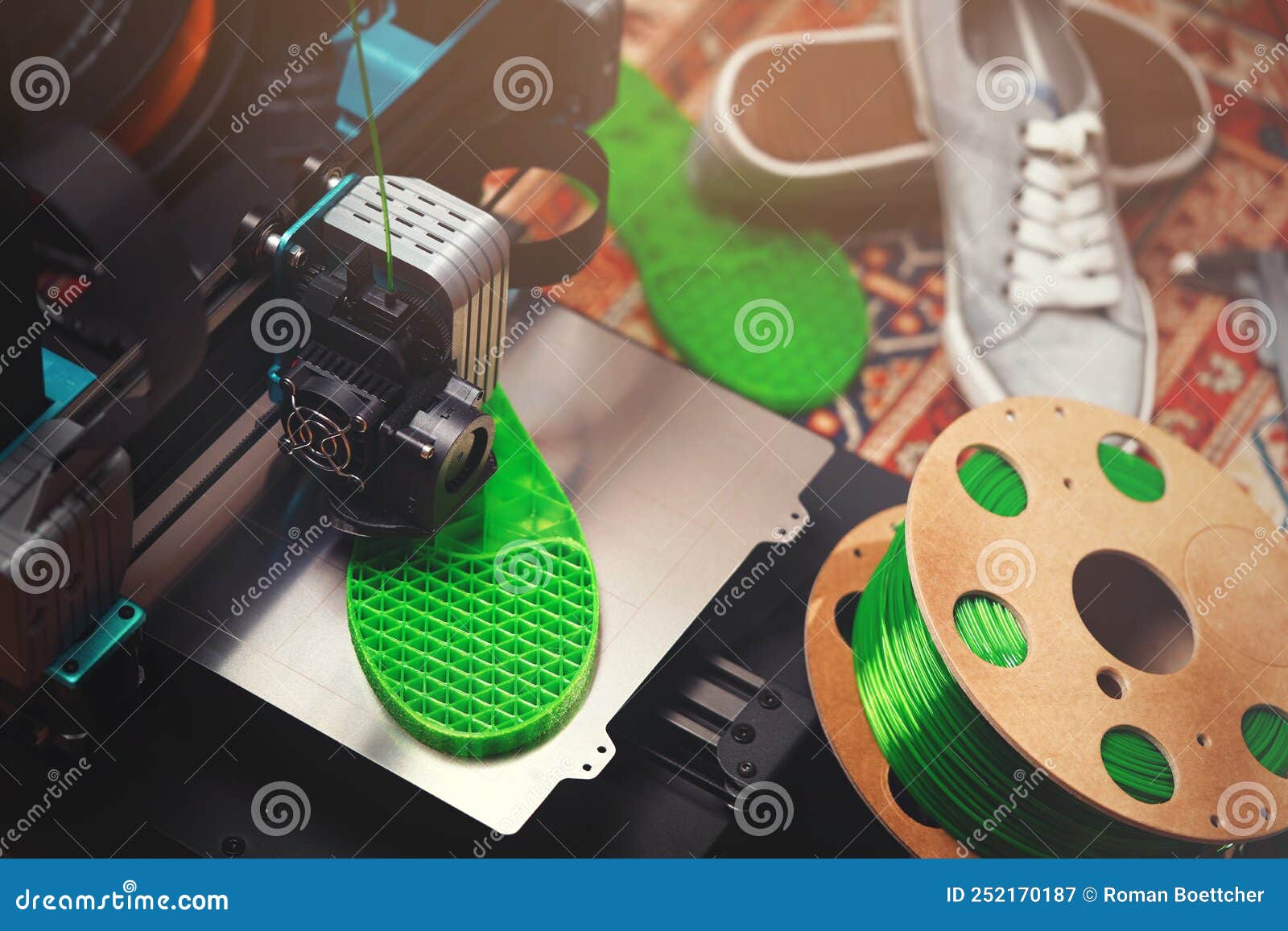 FDM-3D-printer Makes A Big Complex Flange Part With Internal Structure ...