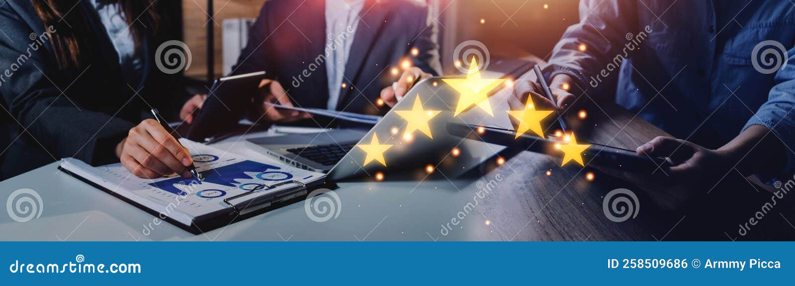 Customer Experience Concept, Best Excellent Services Rating for ...