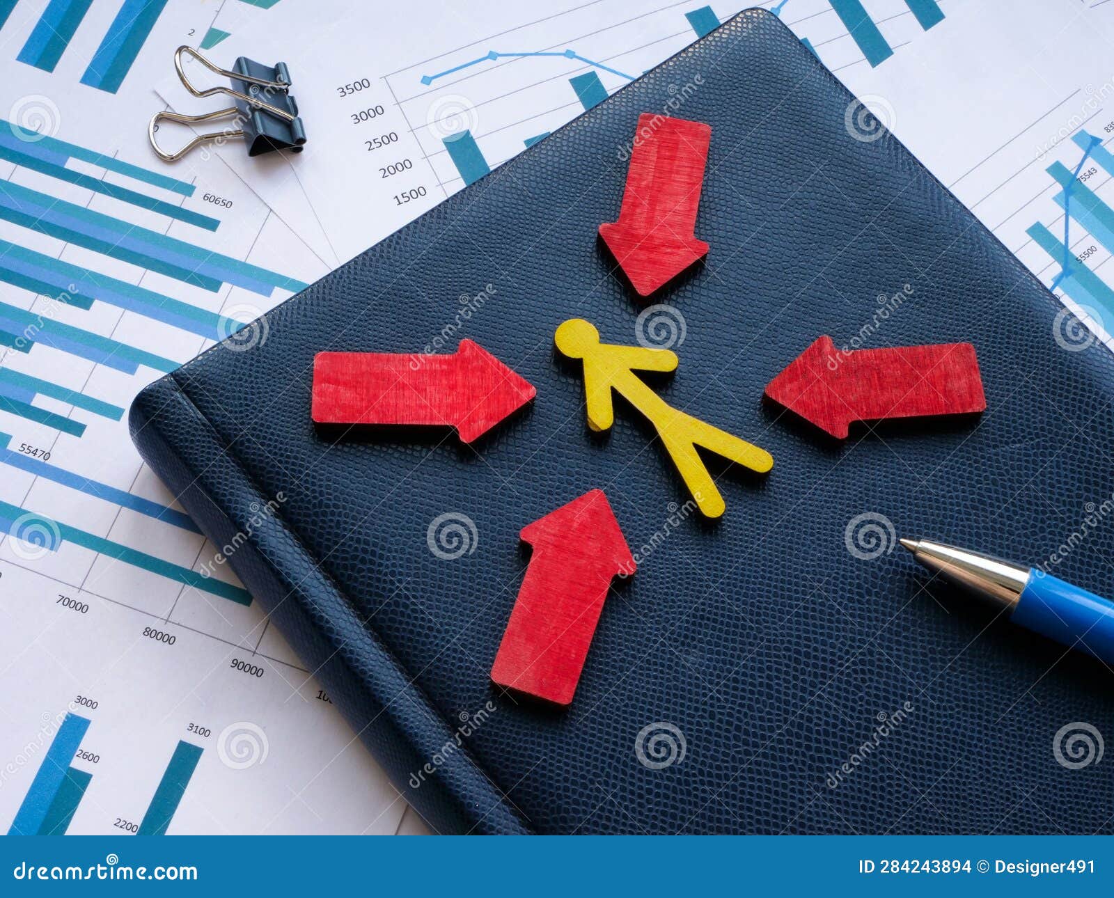 Customer Focus Concept. Figure with Arrows and Blue Notepad on the ...