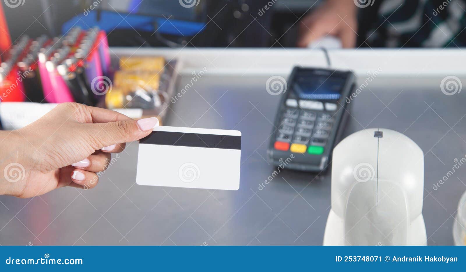 Customer Making Payment Using Credit Card in a Supermarket Stock Image ...