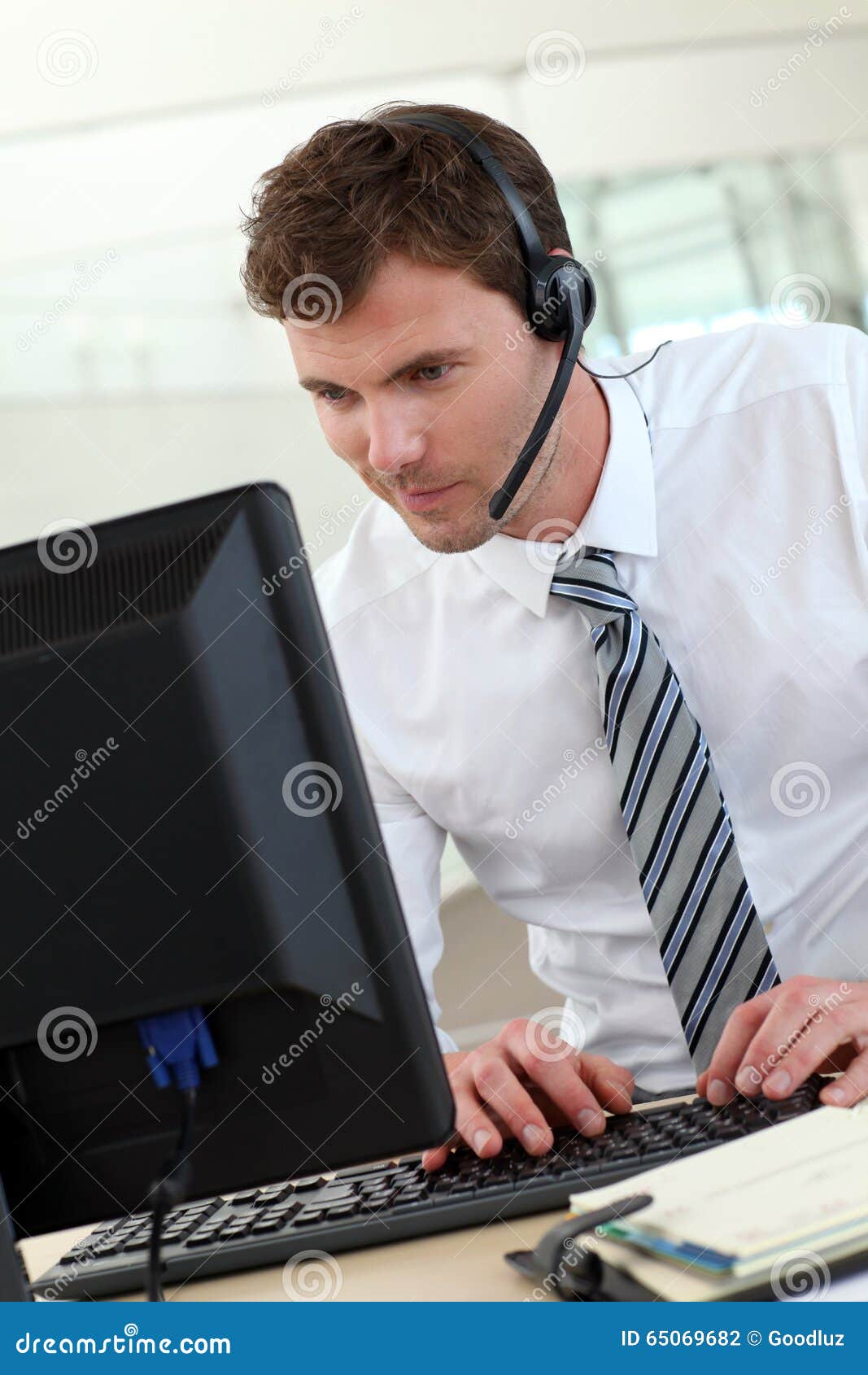 Customer Service Assistant Working on Computer Stock Photo - Image of ...