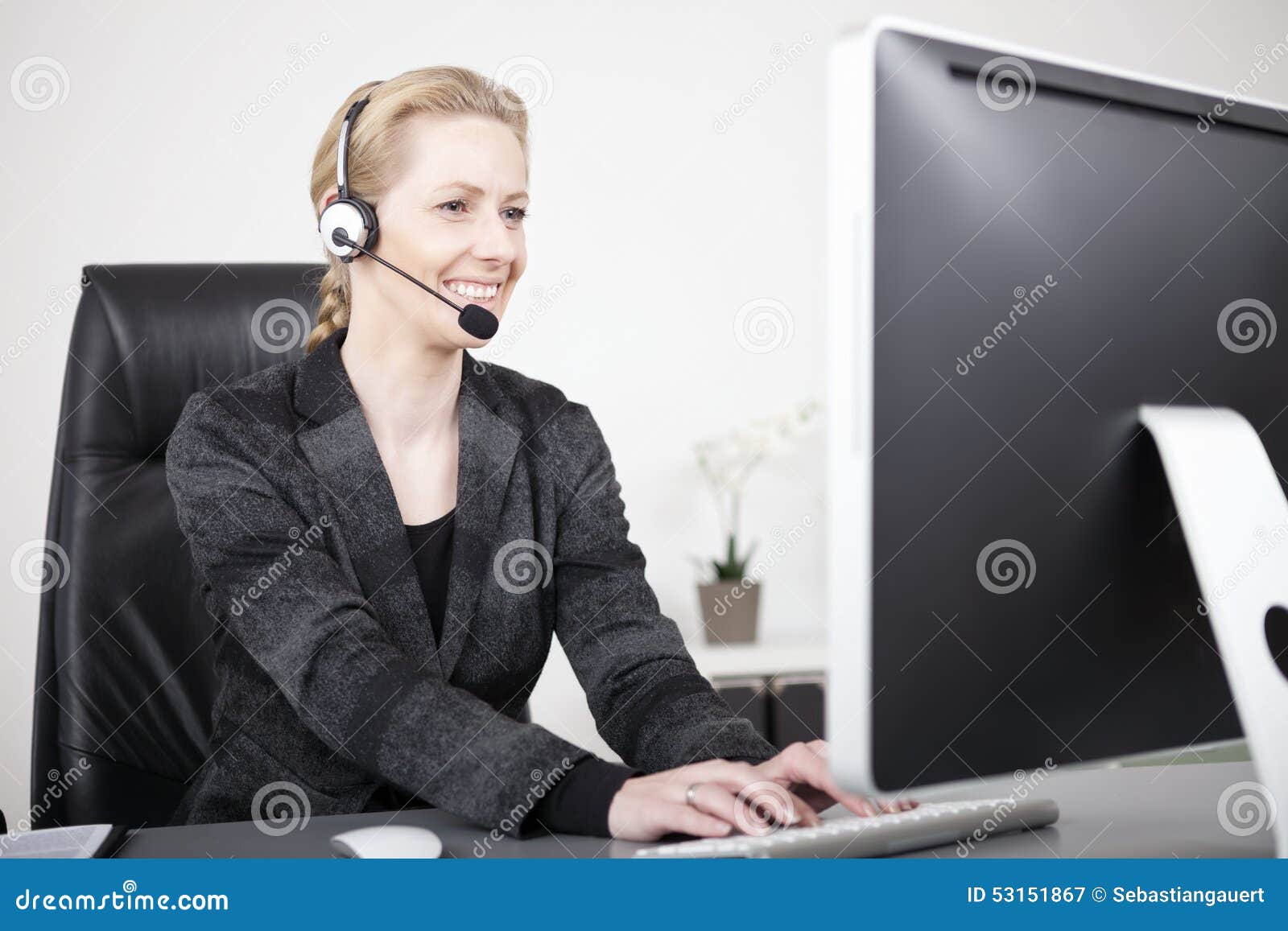 Customer Service Representative Typing on Computer Stock Image - Image ...
