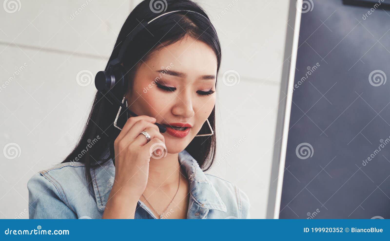 Customer Support Agent or Call Center with Headset Stock Photo - Image ...