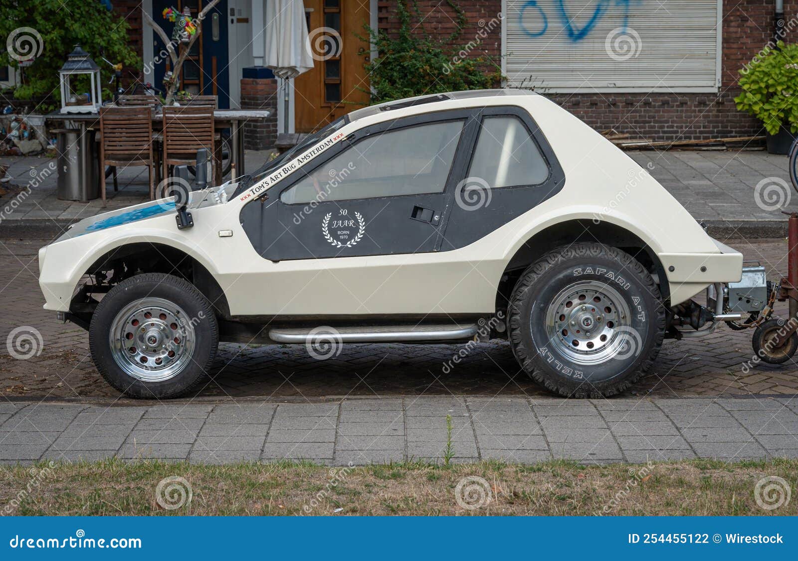 Customized Retro Volkswagen Buggy 1970 Editorial Photography - Image of ...