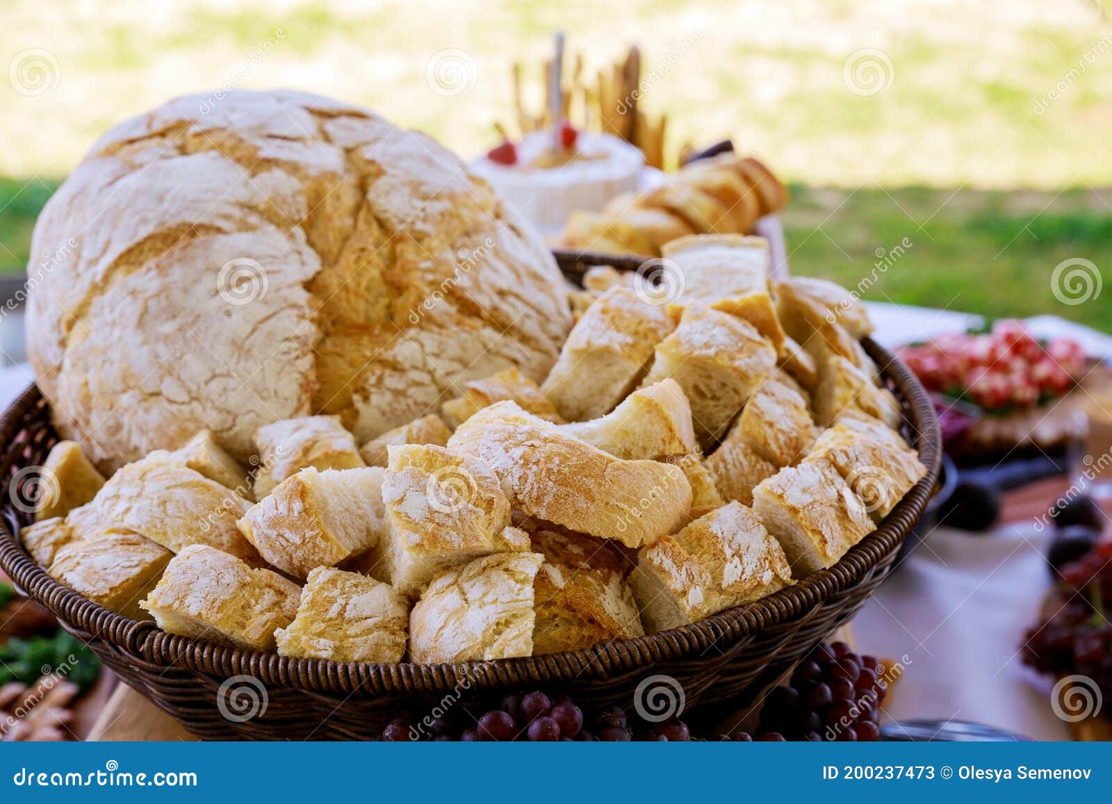 Crusty Round Loaf Of French Bread In Cast Iron Dutch Oven Royalty-Free ...