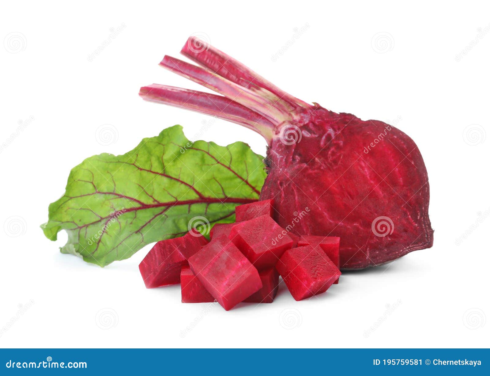 Cut Fresh Red Beet with Leaves Stock Image - Image of fall, cook: 195759581