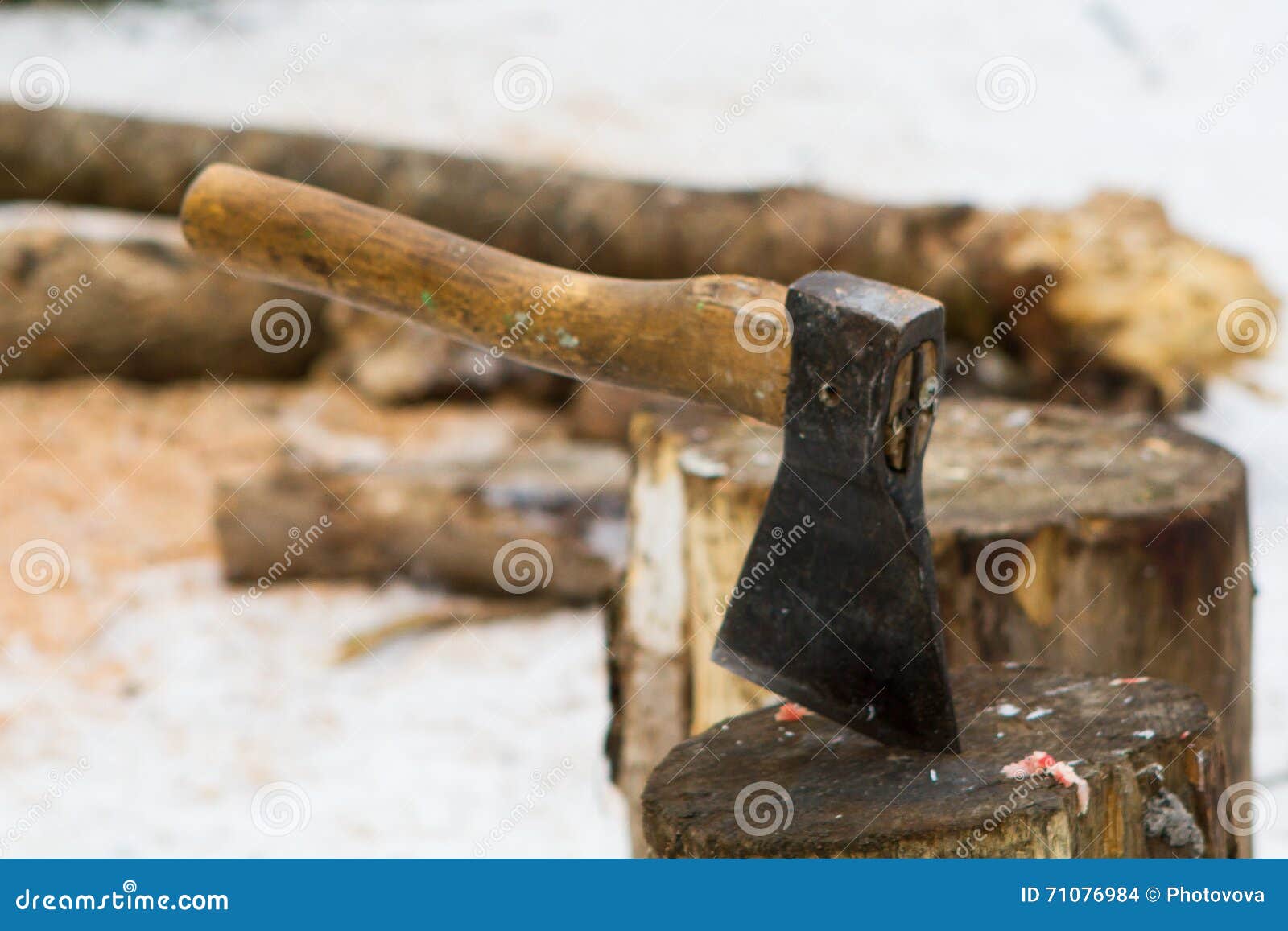 Cut log fire wood and axe stock photo. Image of hack - 71076984