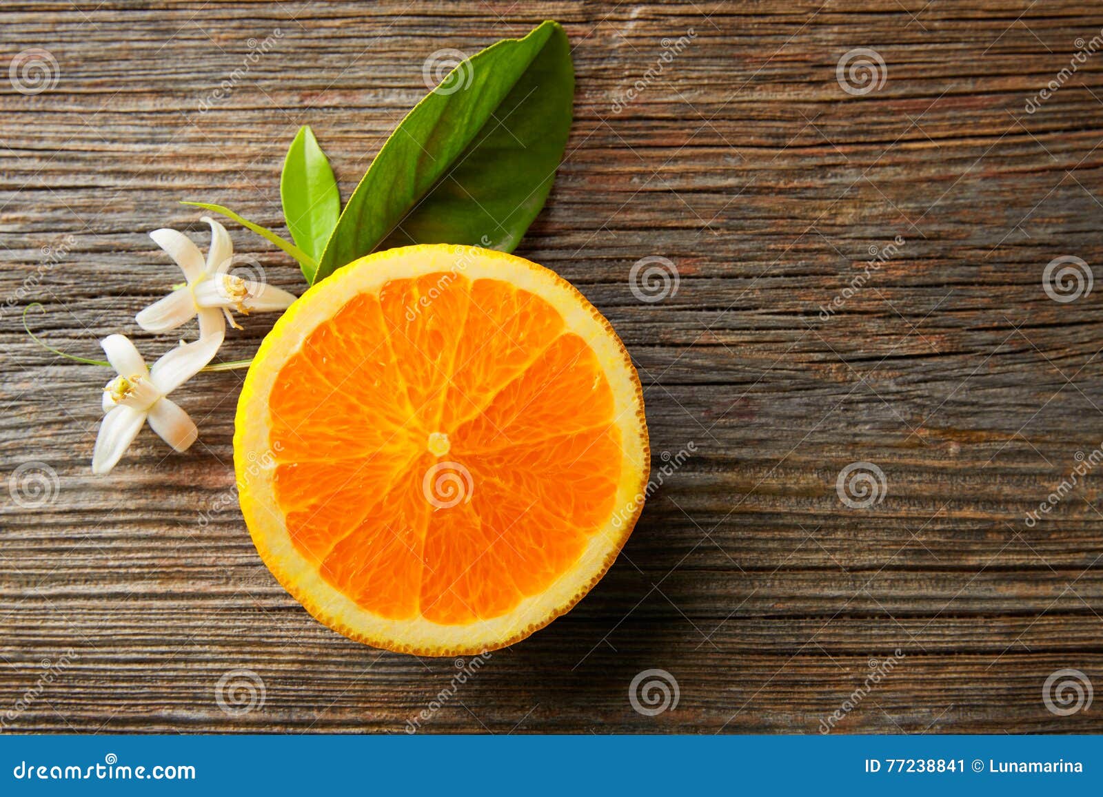 Cut Open Orange Stock Photos - Download 3,709 Royalty Free Photos