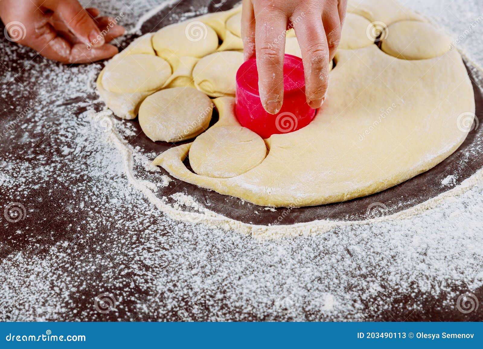 Cut Out Dough Circles for Making Buns, Dounuts Stock Image - Image of ...