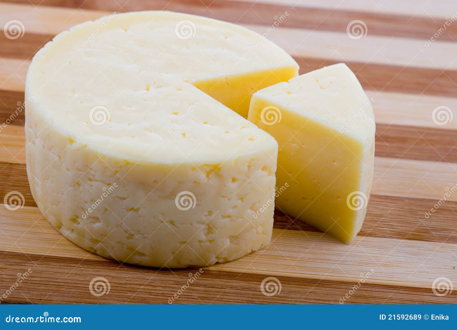 Cut Round Cheese Royalty Free Stock Images - Image: 21592689