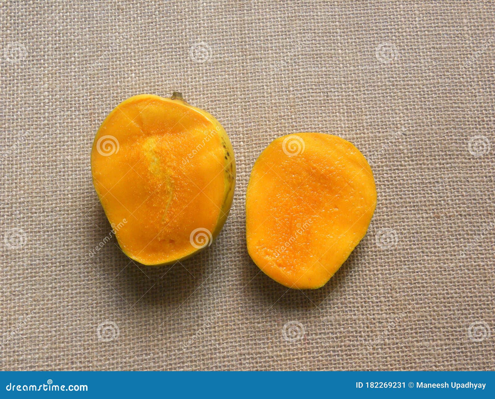 Cut Sindhura mango stock image. Image of chopped, asian - 182269231