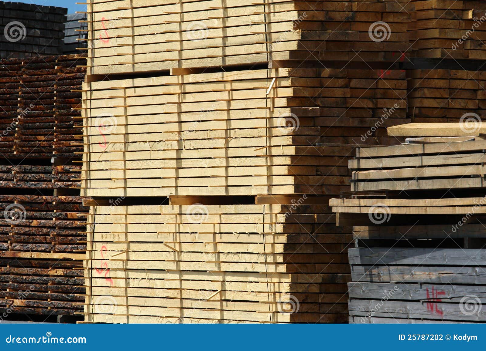 Cut in Stock Construction Wooden Plank Stock Photo - Image of panel ...