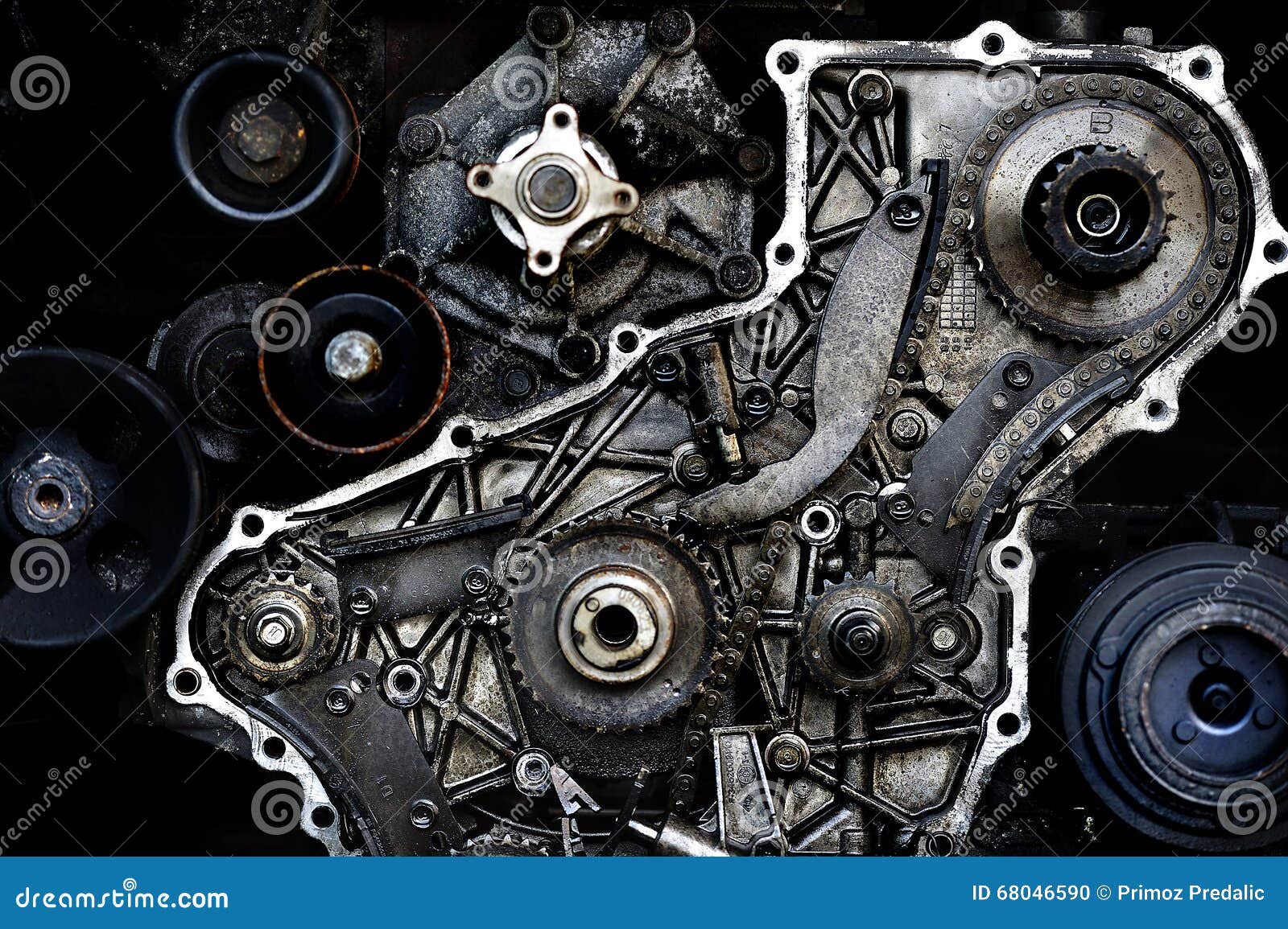 Cut thrue engine stock photo. Image of mechanic, gear - 68046590