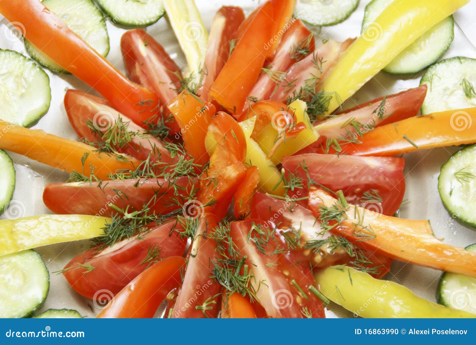 The cut vegetables stock photo. Image of pepper, tomatoes - 16863990