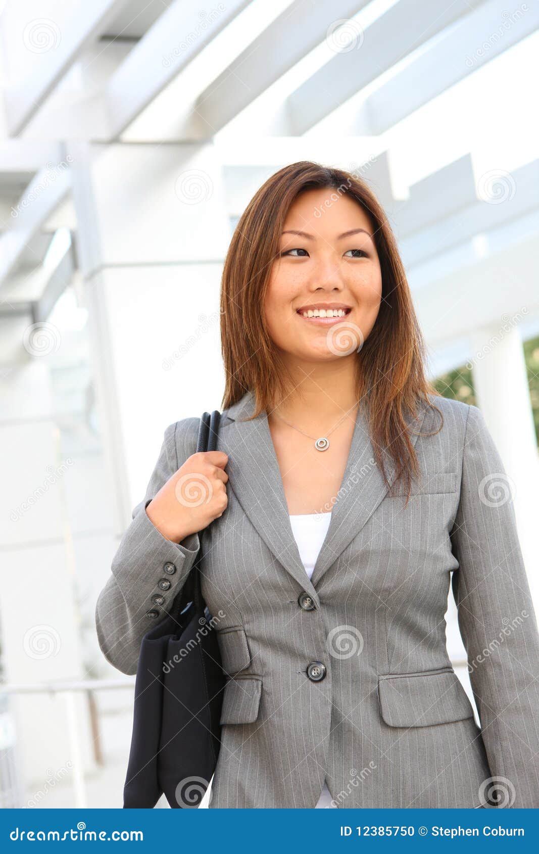 Cute Asian Professional Woman Stock Photo - Image of asian, healthy ...