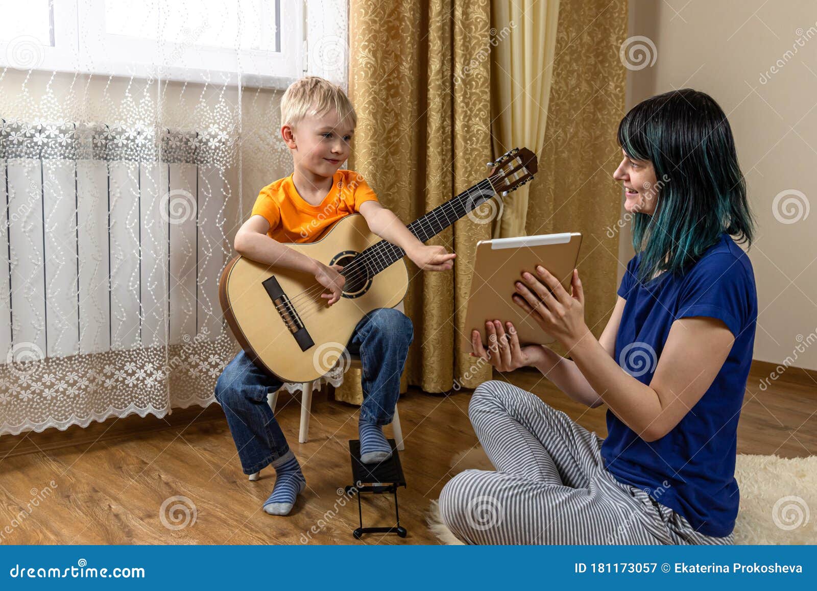 Mom And Son Play The Guitar Stock Image Image Of Learning Guitar