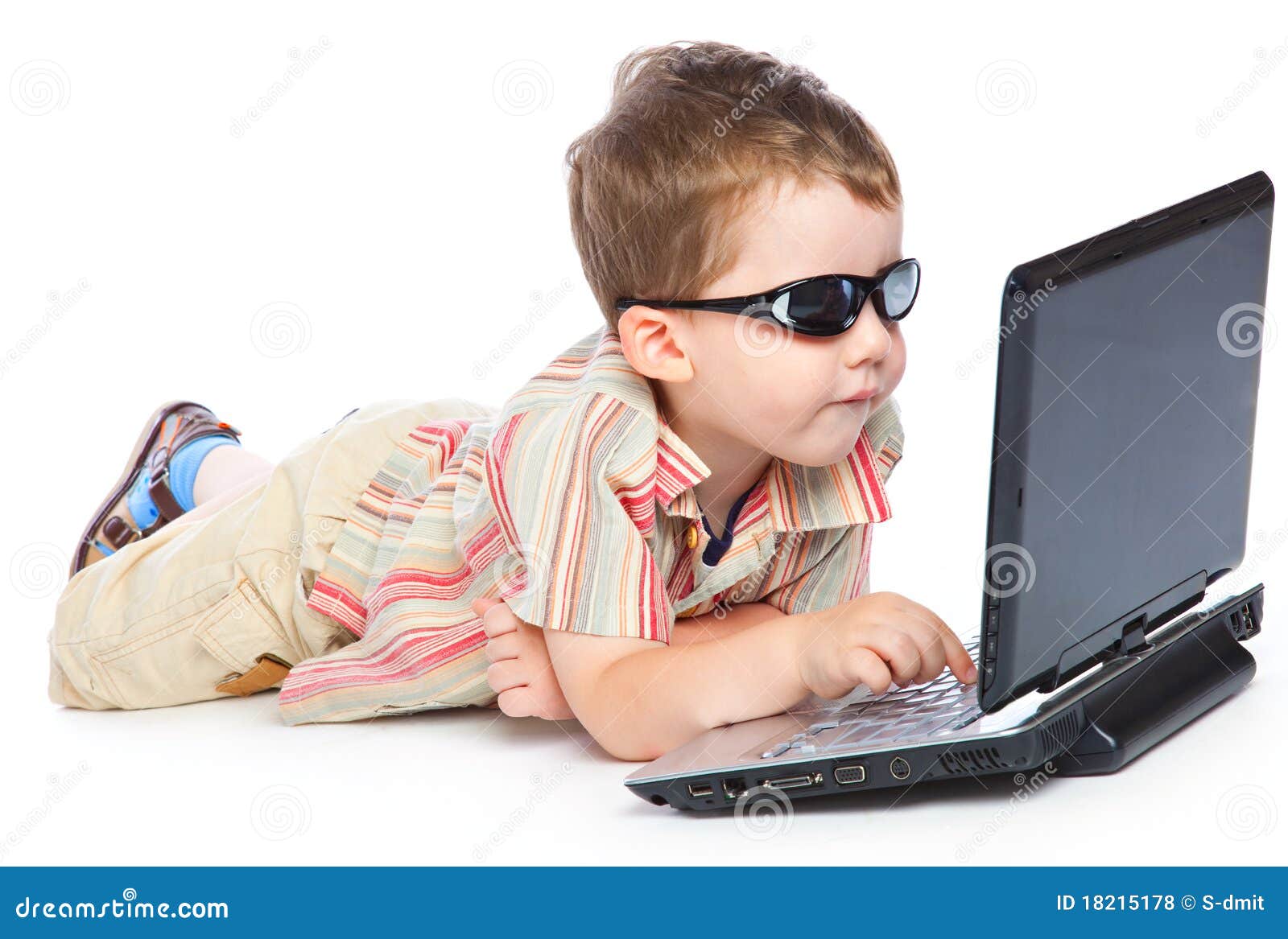 22,975 Cute Typing Stock Photos - Free & Royalty-Free Stock Photos from ...