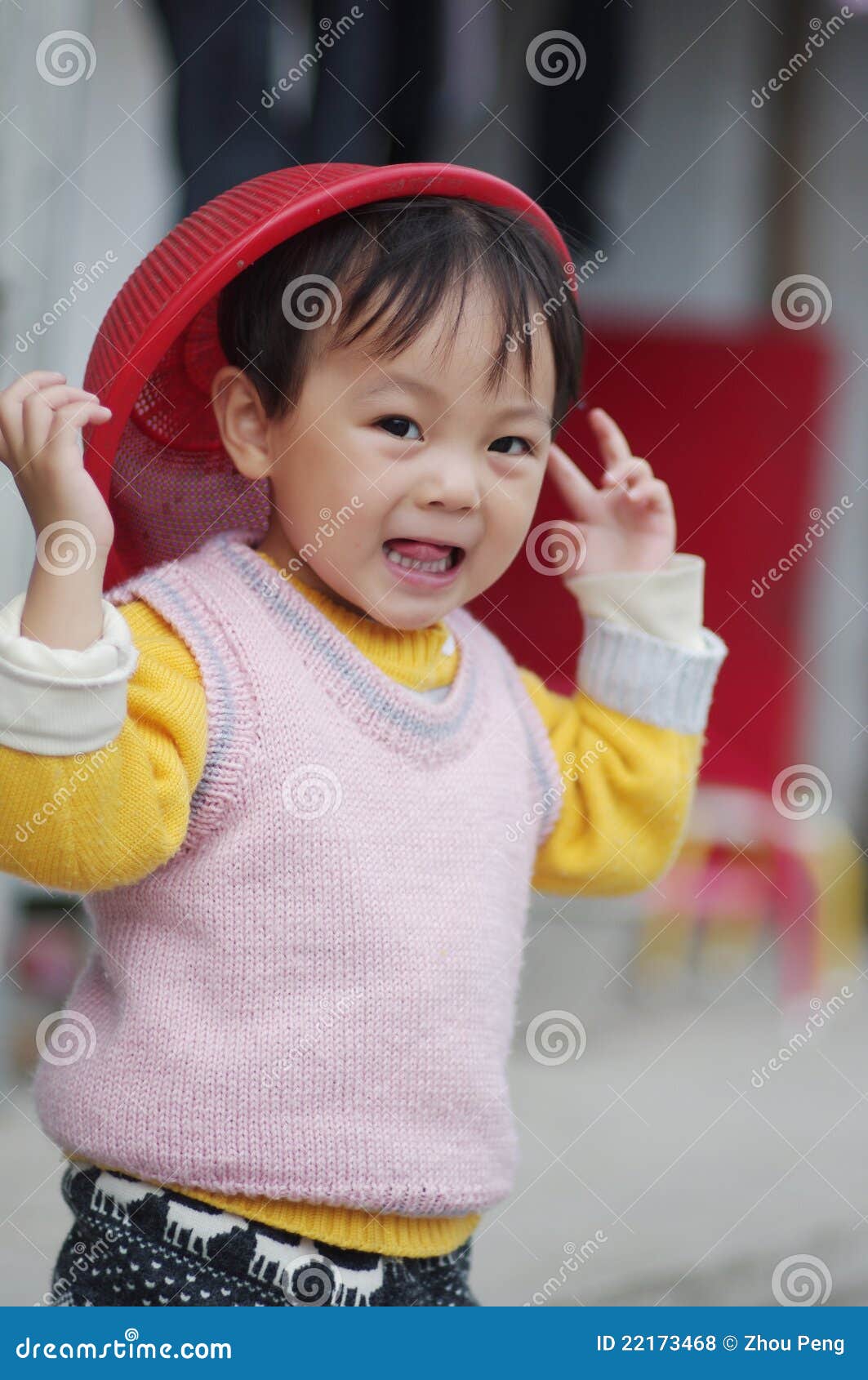 Cute chinese girl stock photo. Image of hands, creation - 22173468