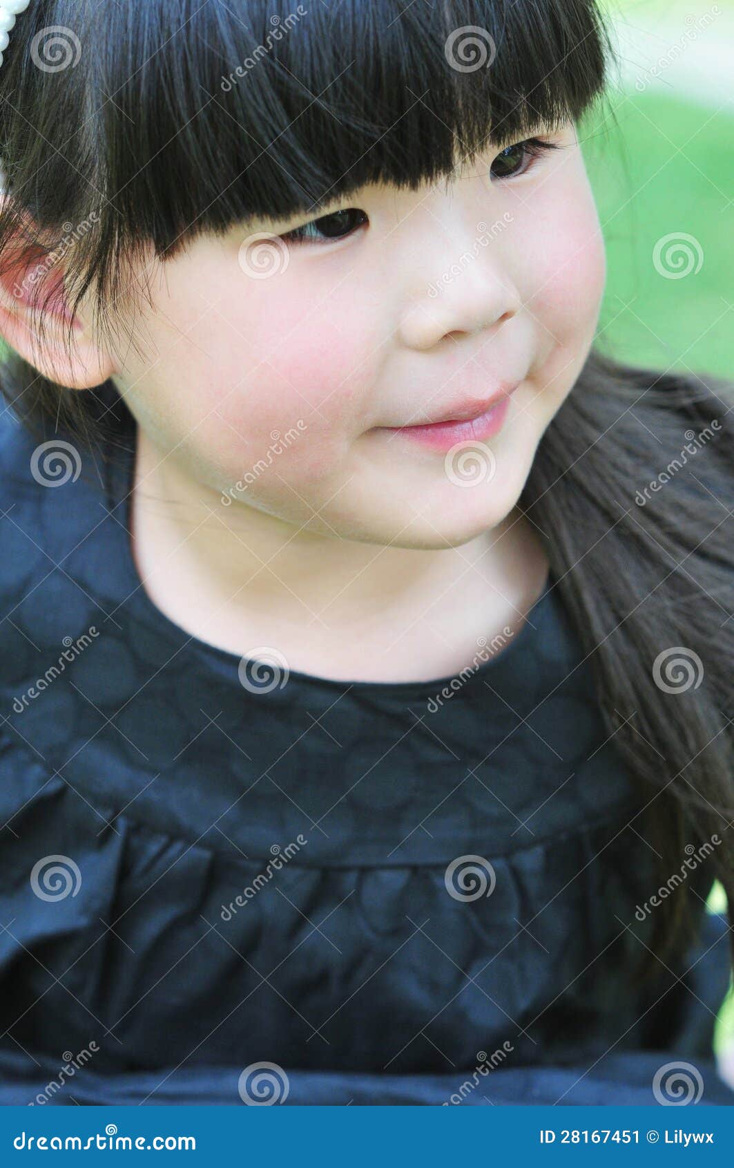 Cute Chinese girl stock image. Image of chinese, park - 28167451