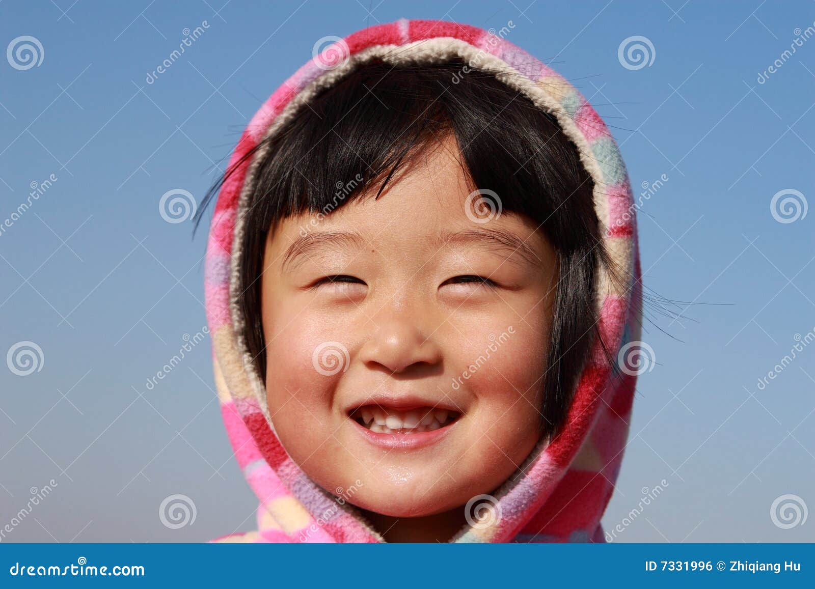 Cute Chinese Girl in Winter Stock Photo - Image of freshness, gren: 7331996