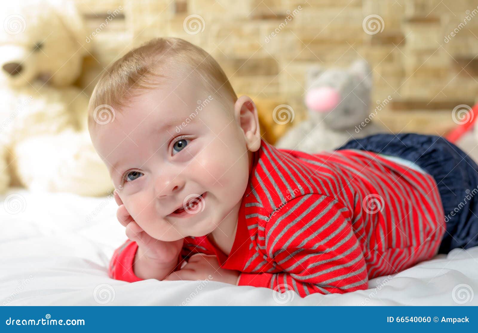 Cute Chubby Blonde Royalty Free Stock Image 15959170