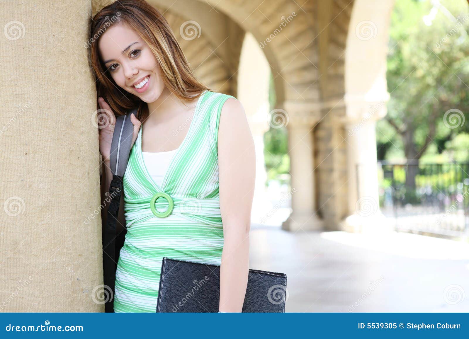Cute Girl on College Campus Stock Image - Image of bushes, arch: 5539305