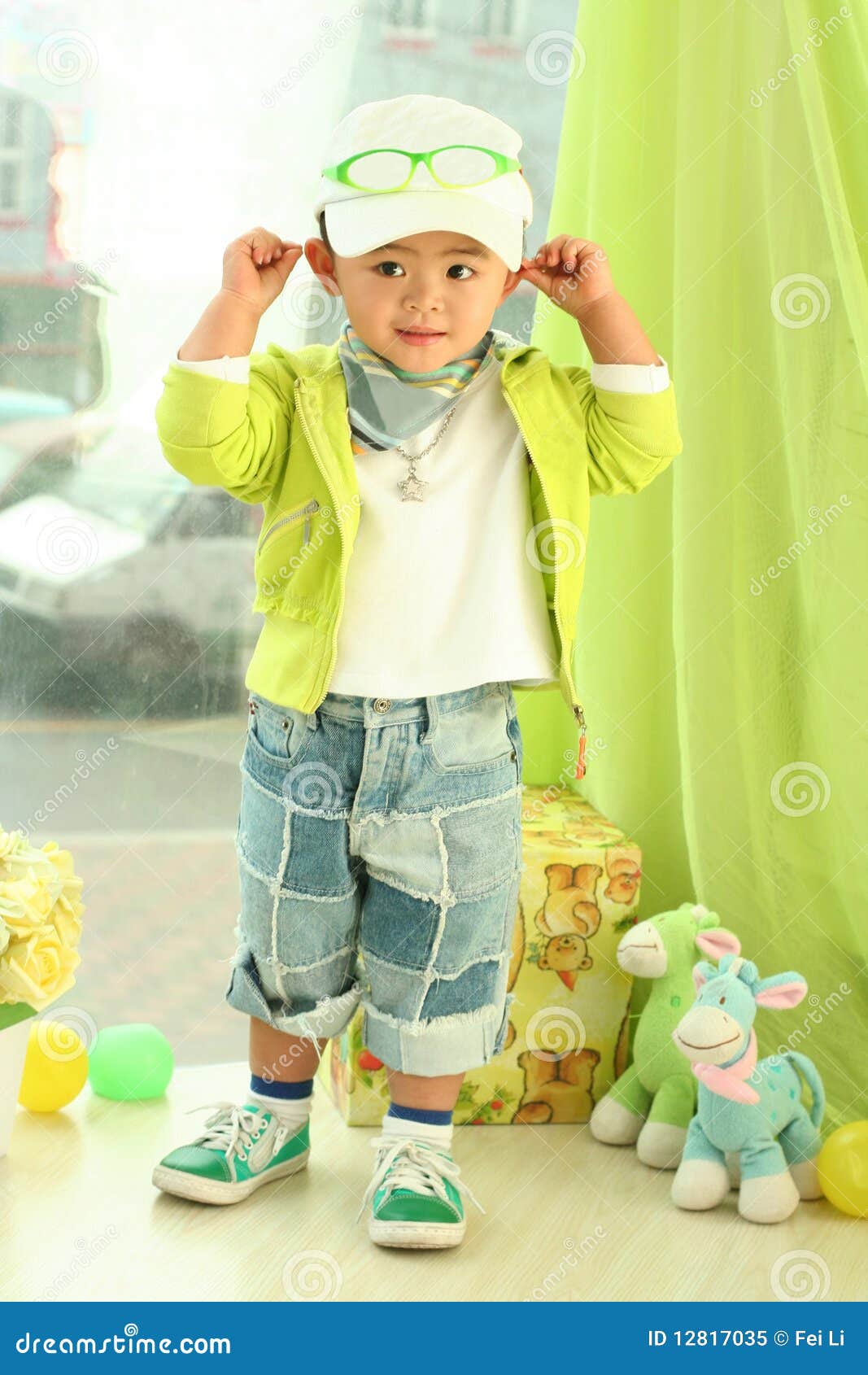 A cute kid of china stock image. Image of joyful, chinese - 12817035