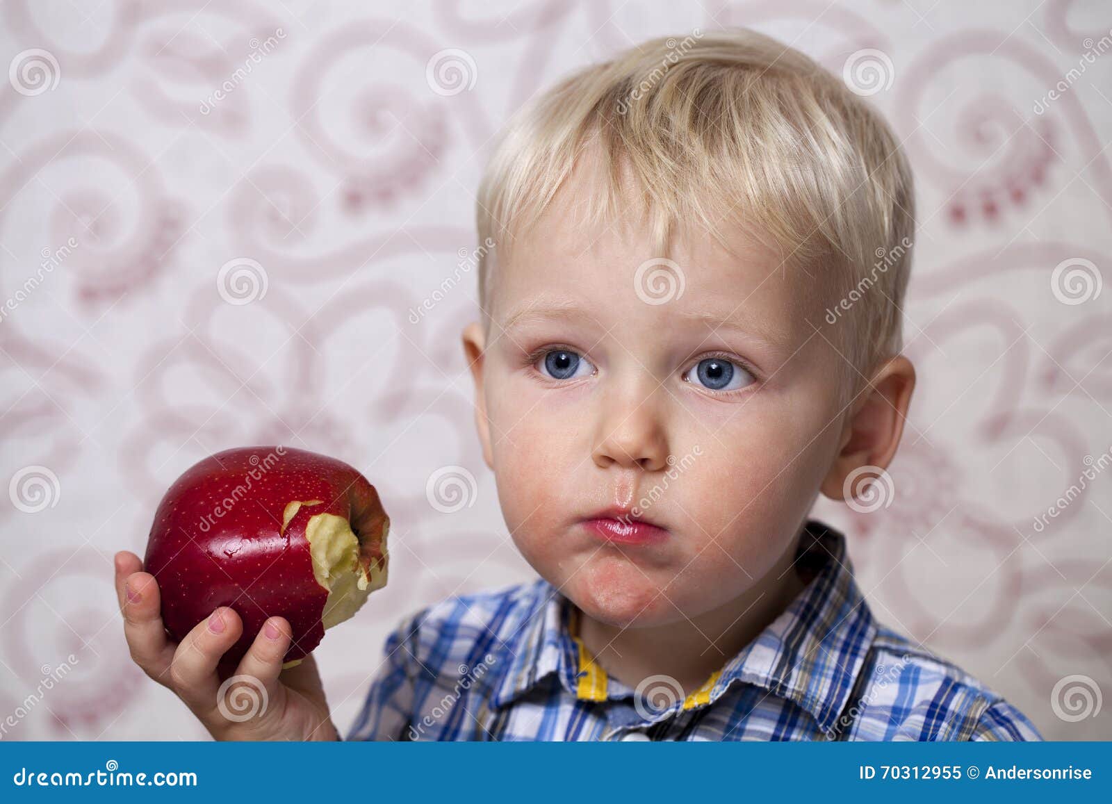 Cute Little Boy Eating Red Apple Stock Image - Image of closeup, blonde ...