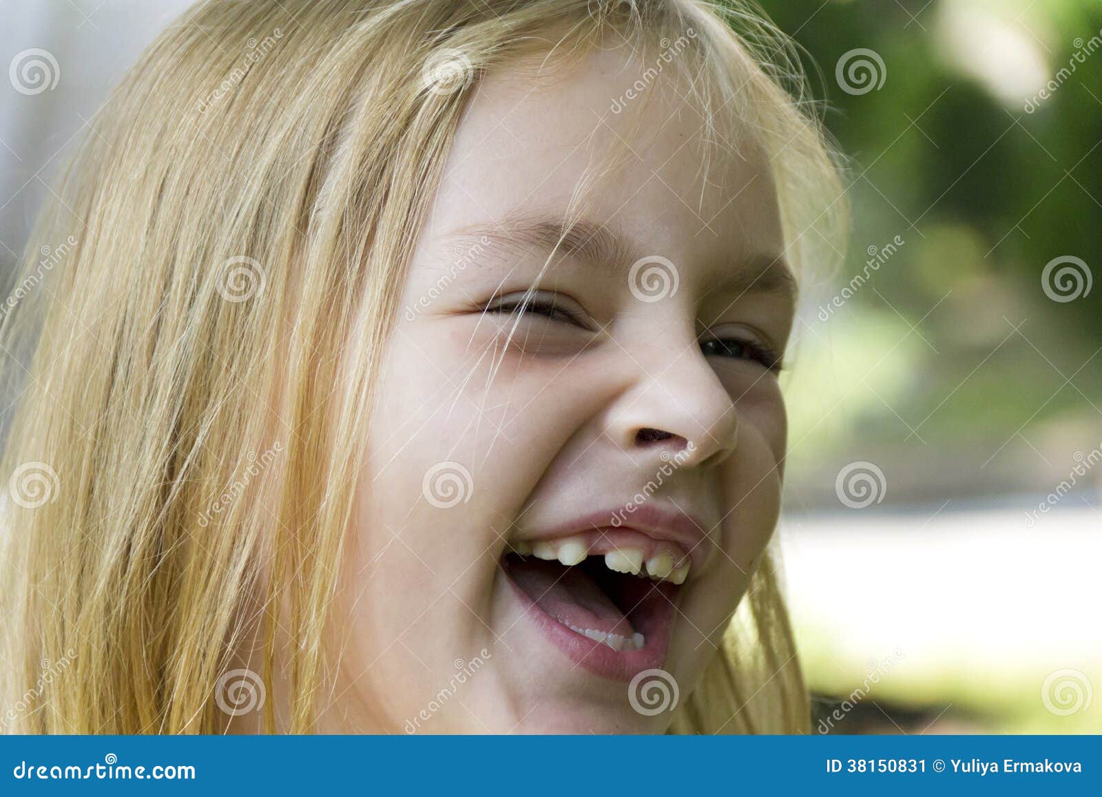 Cute smiling girl stock image. Image of blond, preschooler - 38150831