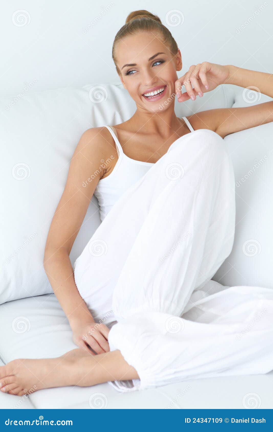 Cute Woman Sitting on Couch Stock Image - Image of pretty, indoor: 24347109