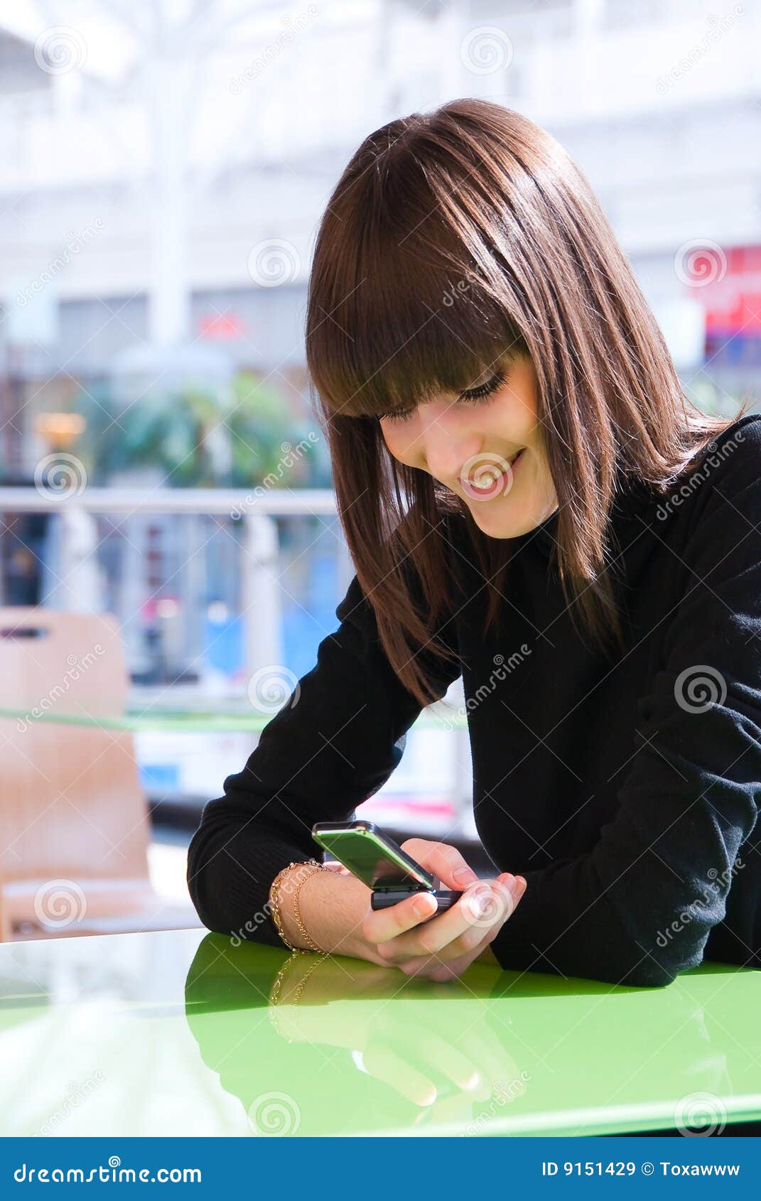 Cute young girl messaging stock image. Image of long, office - 9151429