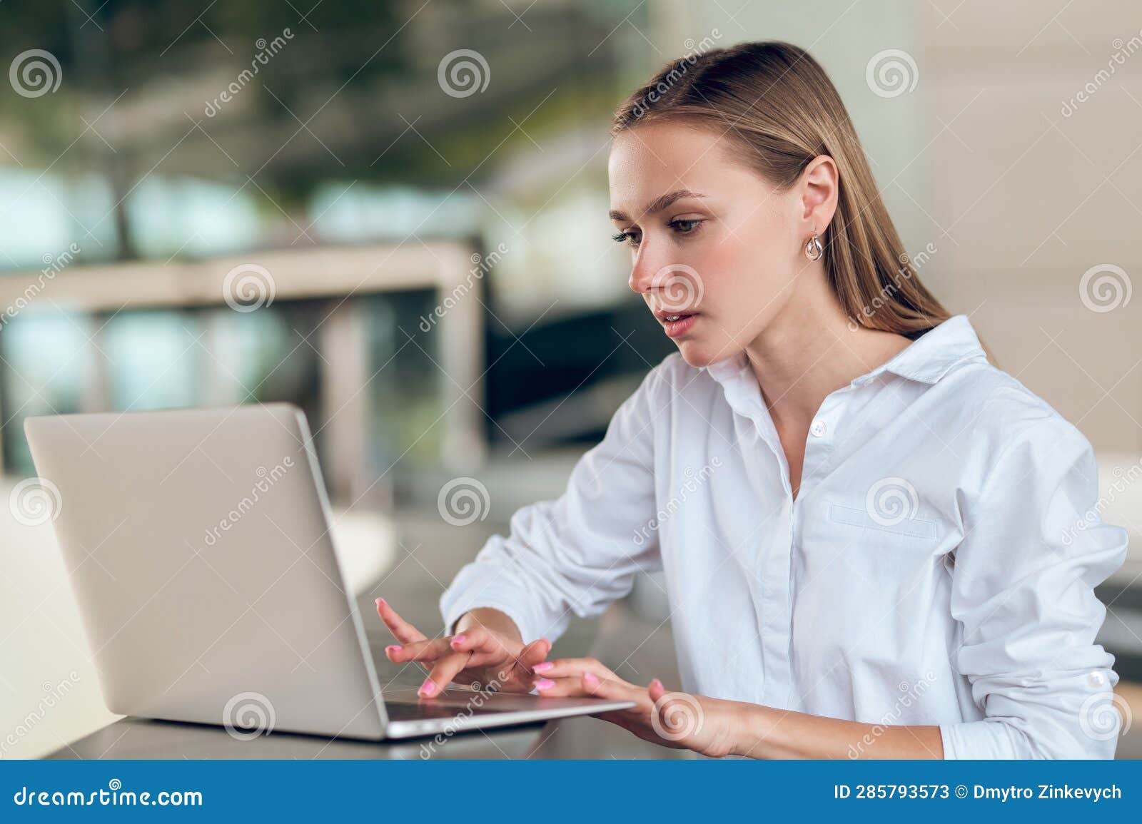 Cute Young Manager Working on a Laptop Stock Image - Image of ...