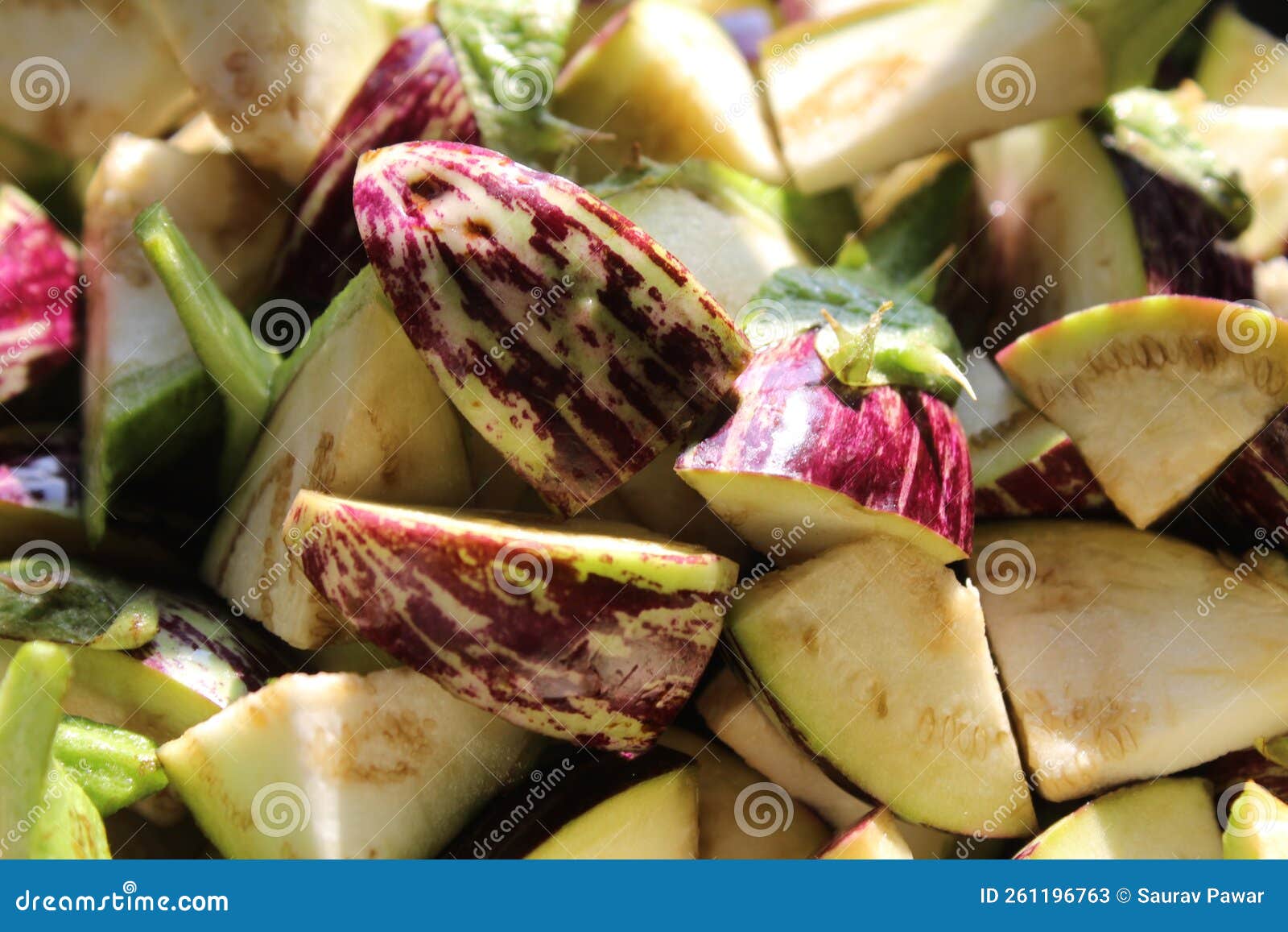 Cutted Brinjal As Background Stock Image - Image of ingredient, vange ...