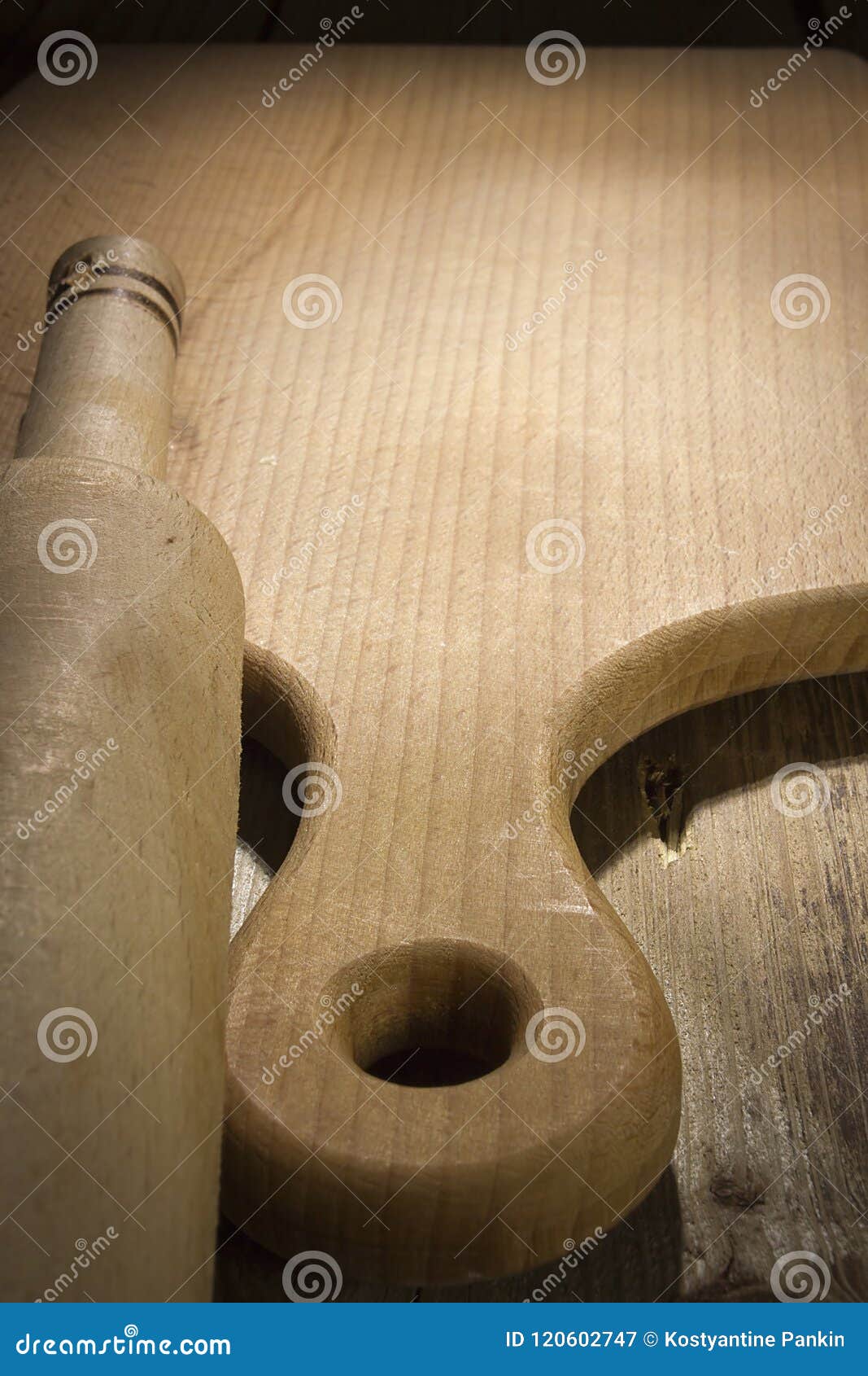 Cutting Board and Rolling Pin Stock Image - Image of angle, food: 120602747